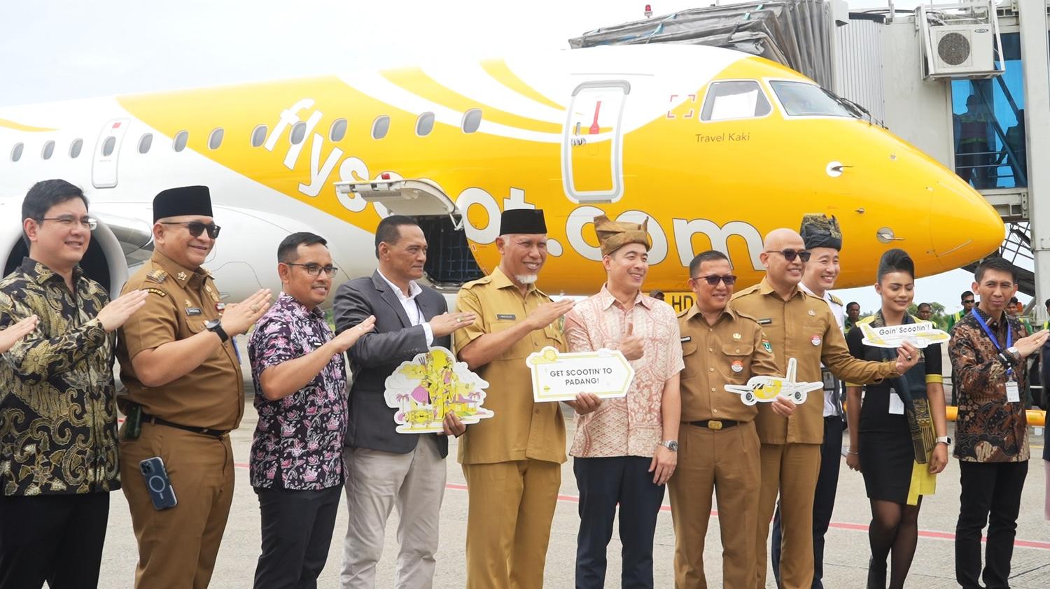 Penerbangan Rute Padang-Singapura Diresmikan, Siapa yang Untung ...