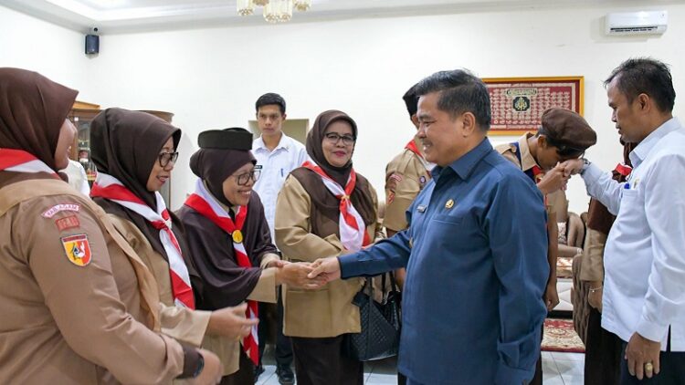Bupati Agam Lepas Kontingen PPBK Nasional 2025 ke Cibubur - Scientia ...