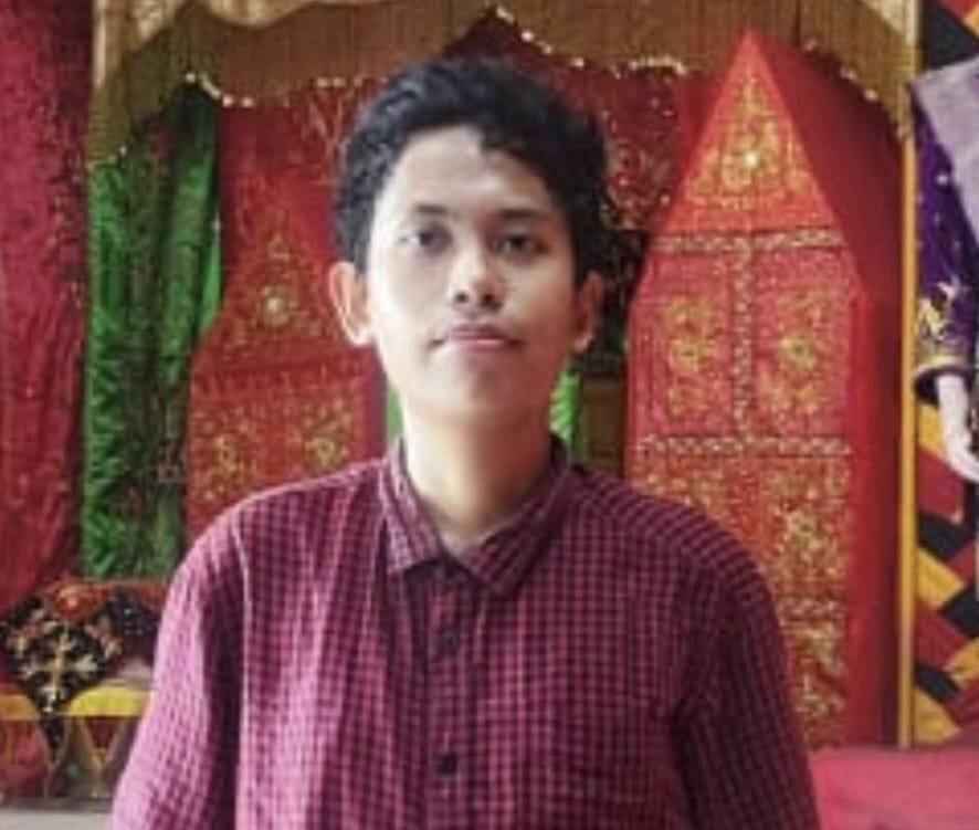 "Sajak Tafsir”, Jeritan Anak di Bawah Bayangan Orang tua - Scientia ...